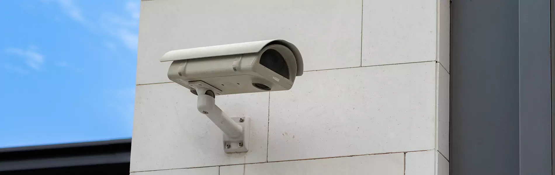 Indoor CCTV Camera Greens on Gardiner - Affordable Indoor CCTV Camera ...